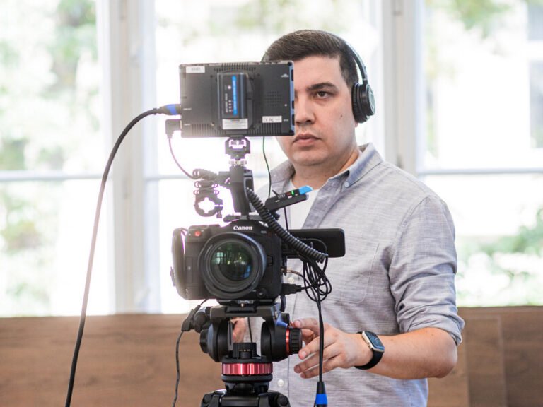 Two Camera Corporate Interview Setup: Our Cameras and Lighting Setup ...