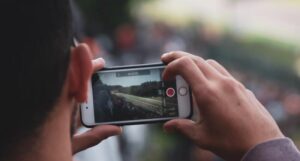 Best Tips to Shoot Cinematic Videos with Your iPhone | Filming Tricks