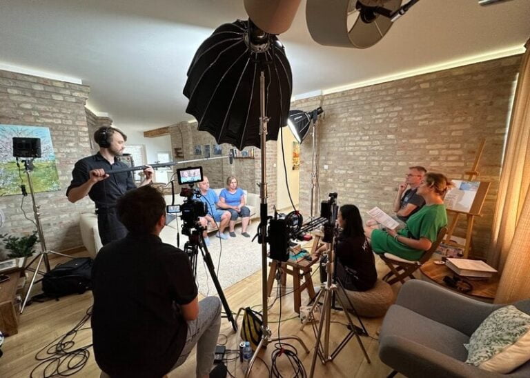 How to Make a Great Documentary in 10 Simple Steps - HayotFilms - Video ...